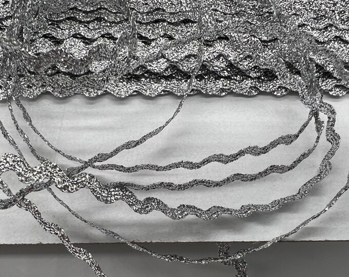 Silver Metallic Ric Rac Trim~fancy Embellishment Trims~sparkly SILVER ...