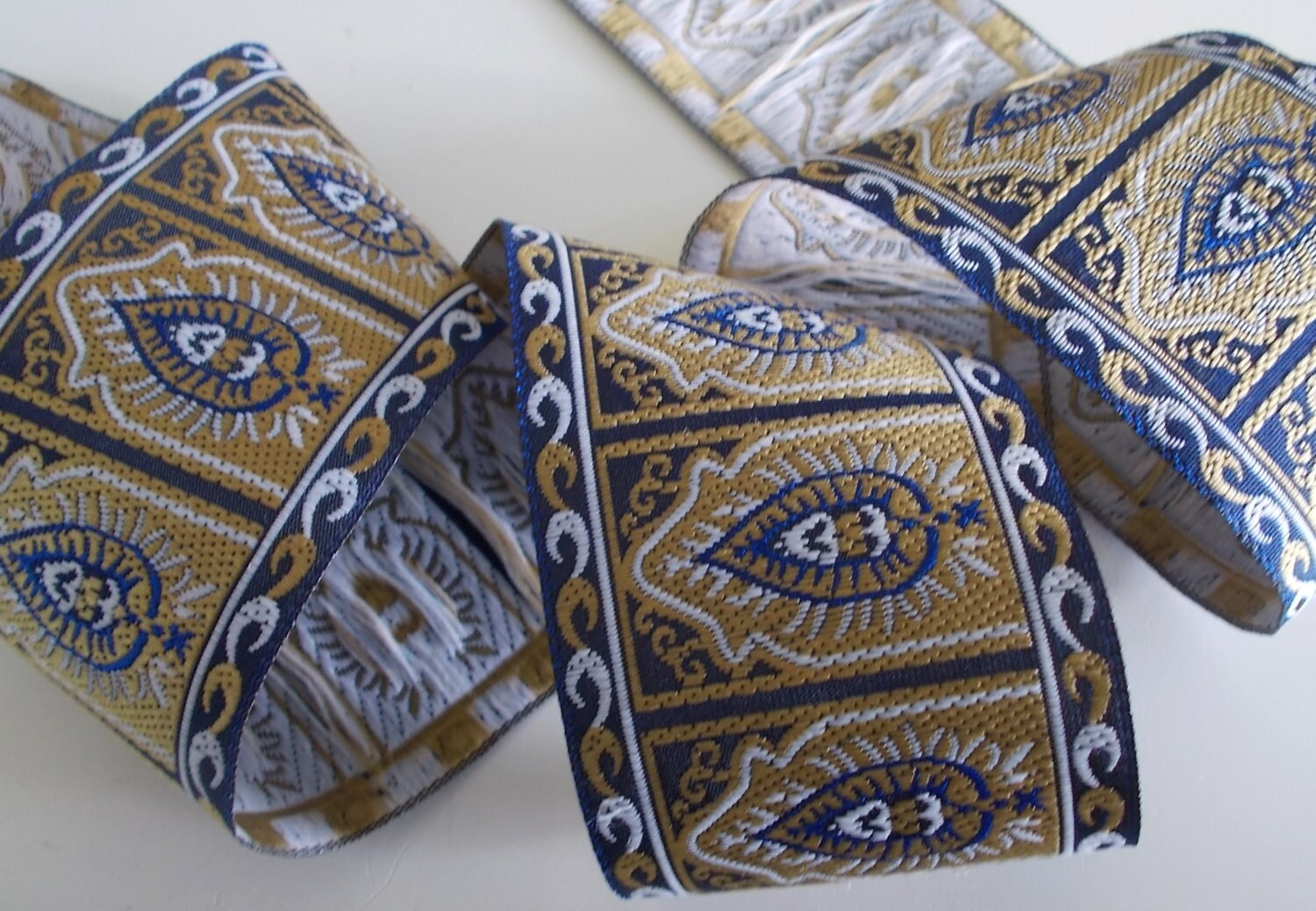 7.75 yards woven jacquard ribbon Trim Aztec Design Purple white ombre ...