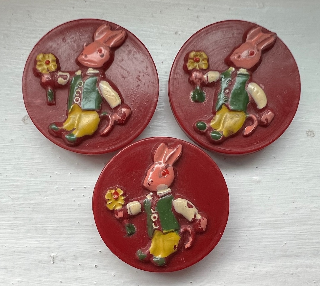 3 Vintage Burgundy Casein Plastic Buttons ~ 13/16" Hand Painted Bunny ...