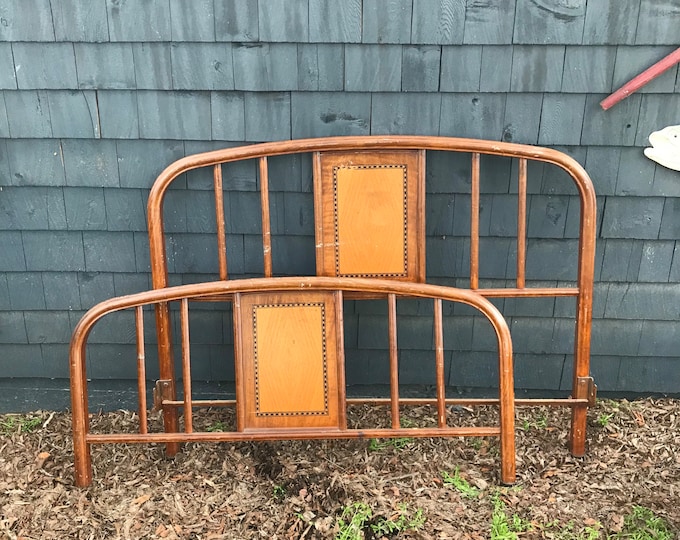 1940s Vintage Simmons Full Size Iron Bed Frame on Wheels ~ Wood Like ...