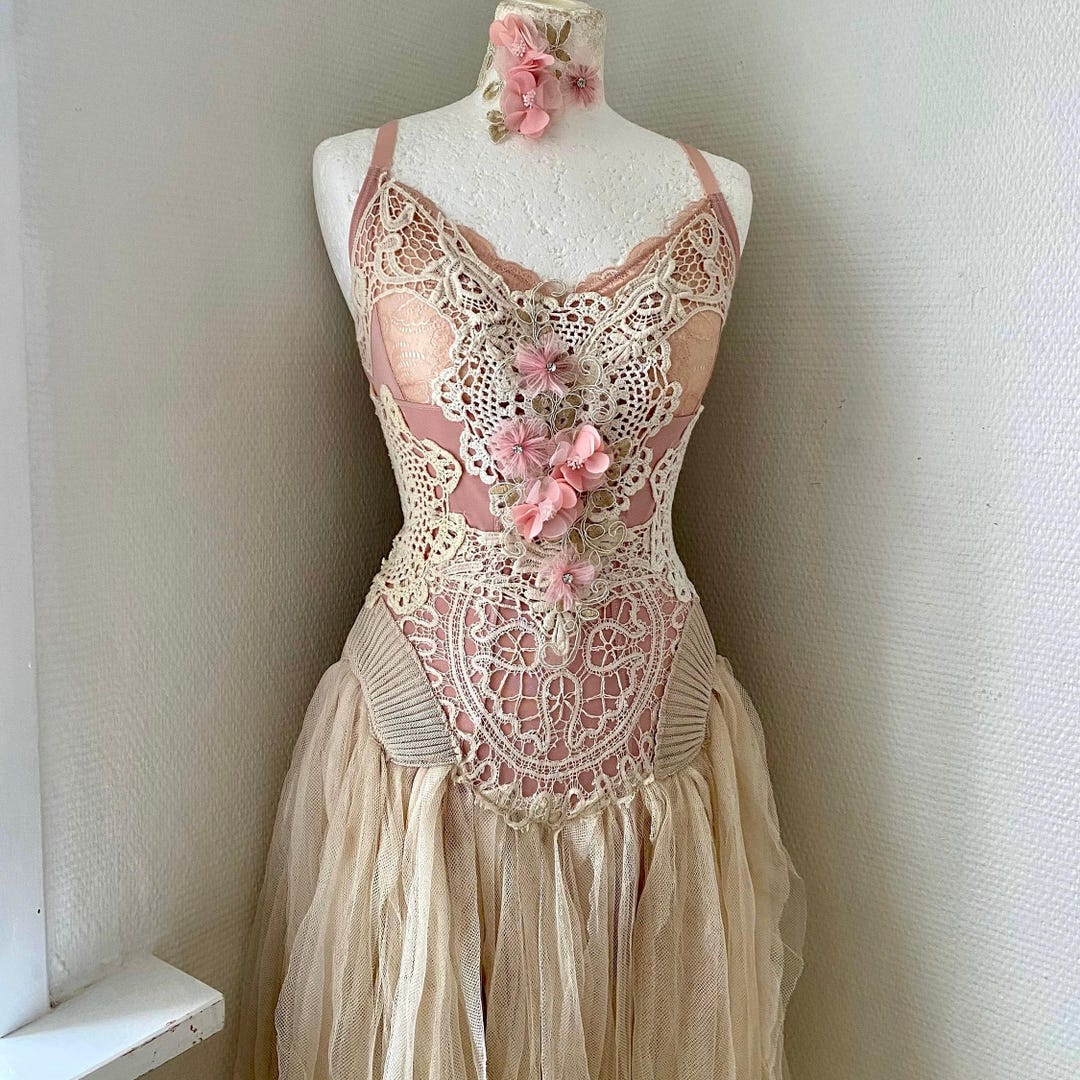 Wedding Dress With Roses Raw Rags ,boho Wedding Antique French Lace ...