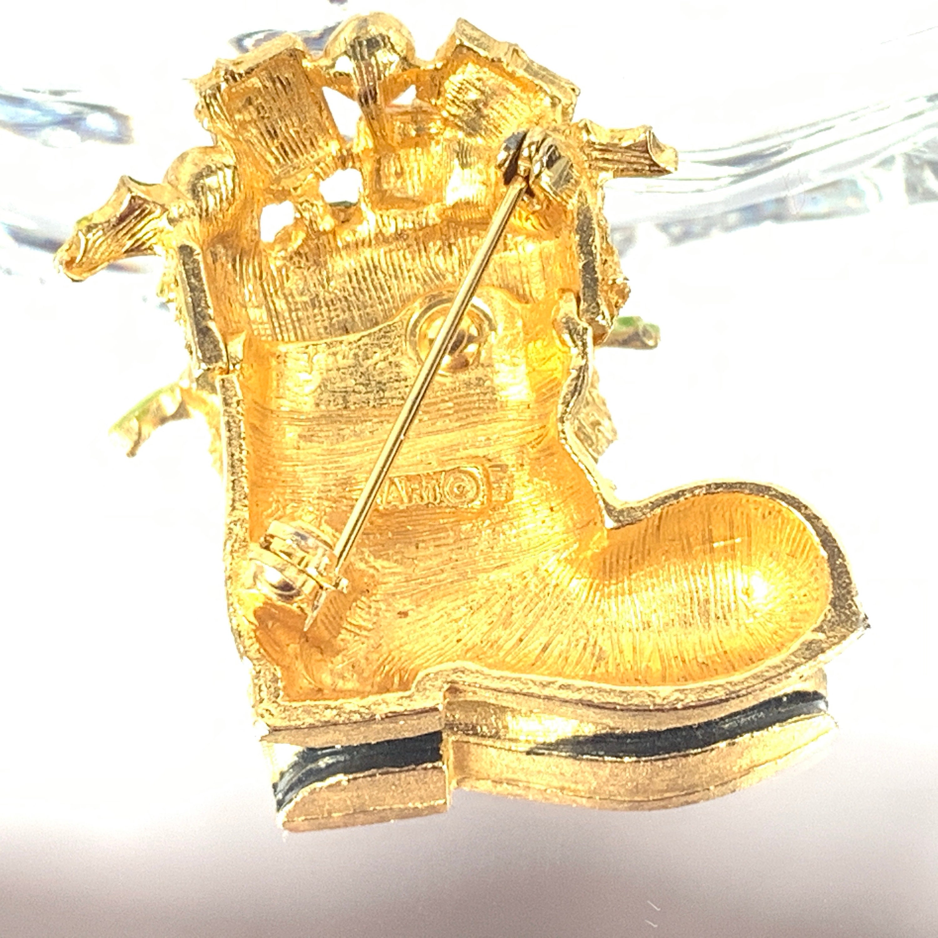 Christmas Boot Brooch, Art Jewelry Co, Rare Beauty Vintage - Etsy