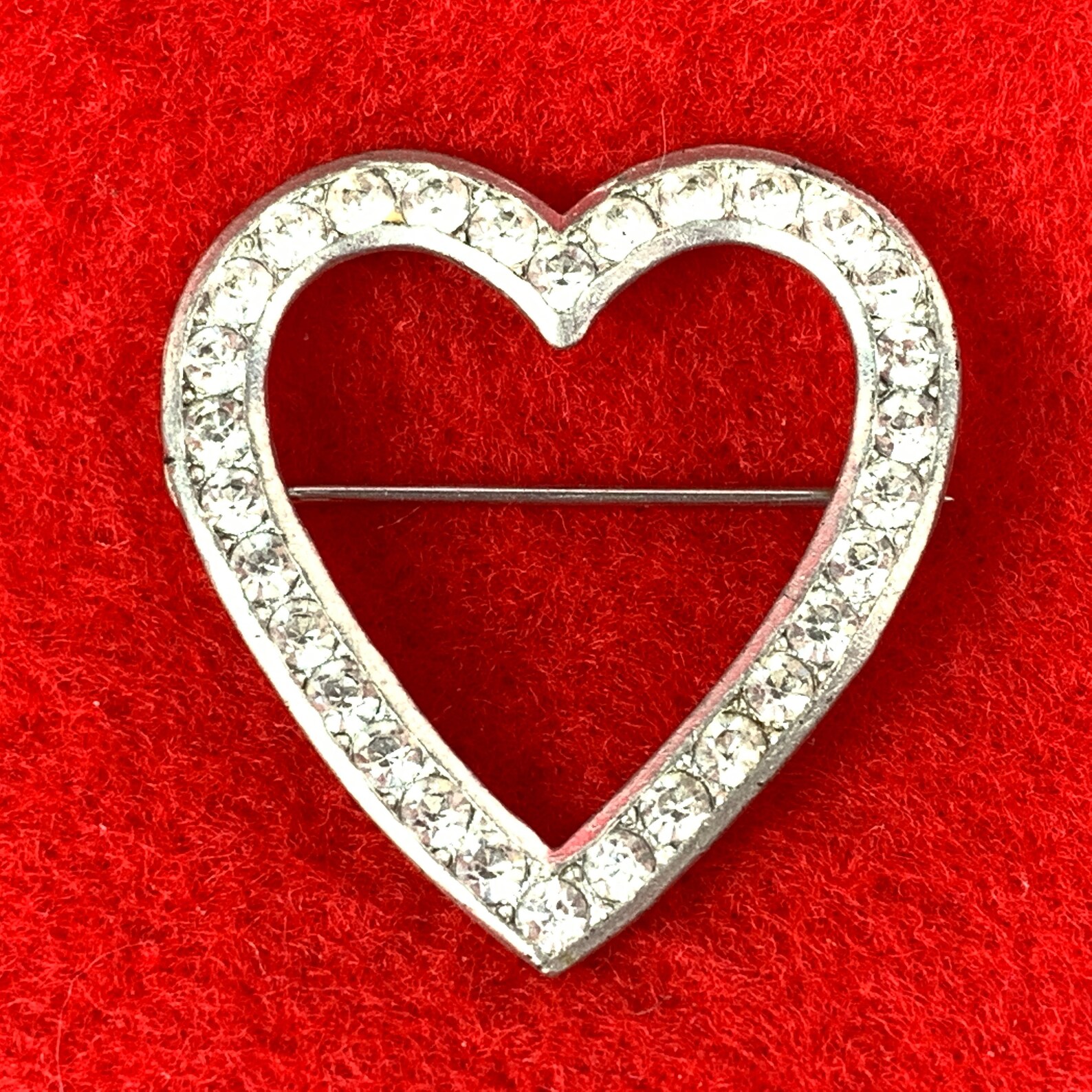 Pot Metal Rhinestone Heart Brooch Rare Beauty Vintage - Etsy