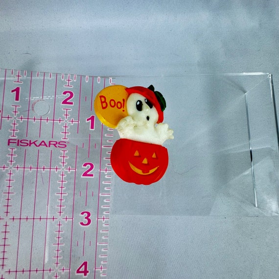 Vintage Hallmark Halloween Brooch: Pumpkin Ghost 'Boo… - Gem