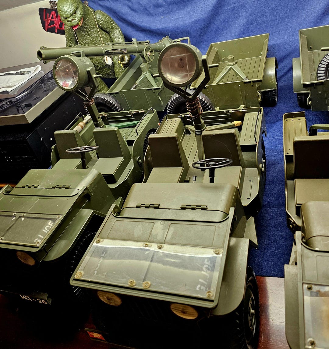 Vintage 1960s GI Joe Five Star Jeep, Willy's Jeep With Trailer ...