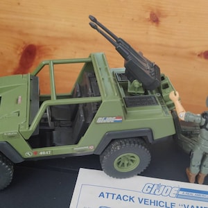 1982 Hasbro G.I. Joe VAMP Jeep and HAL, Complete With Clutch, File Card ...