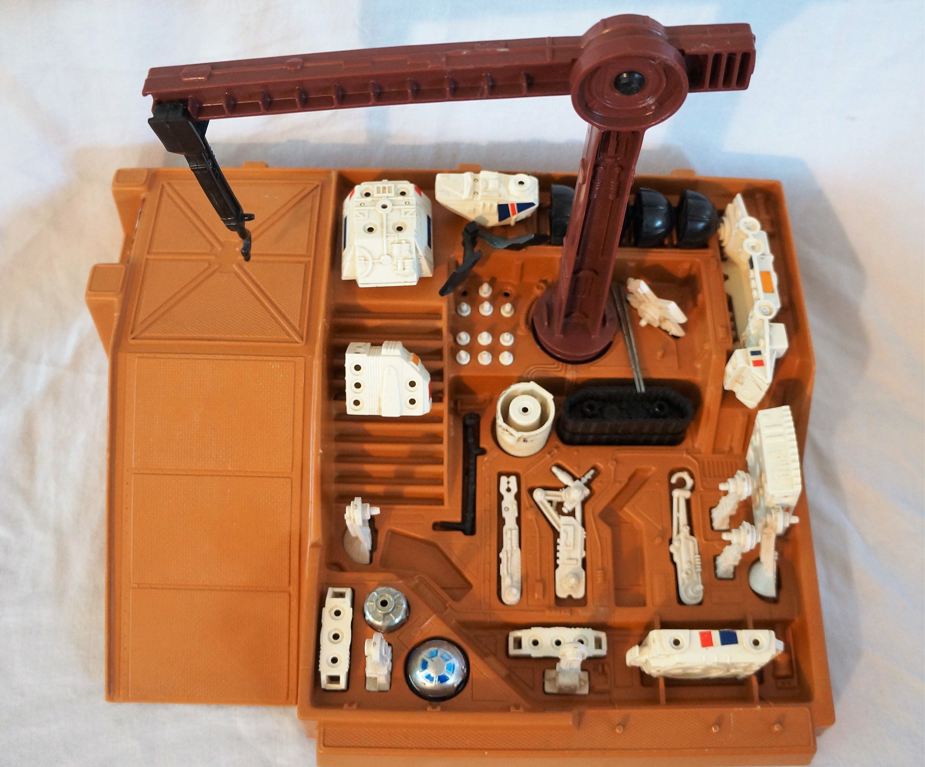 Kenner Droid Factory 1979 Star Wars Near Complete Third-Leg Artoo