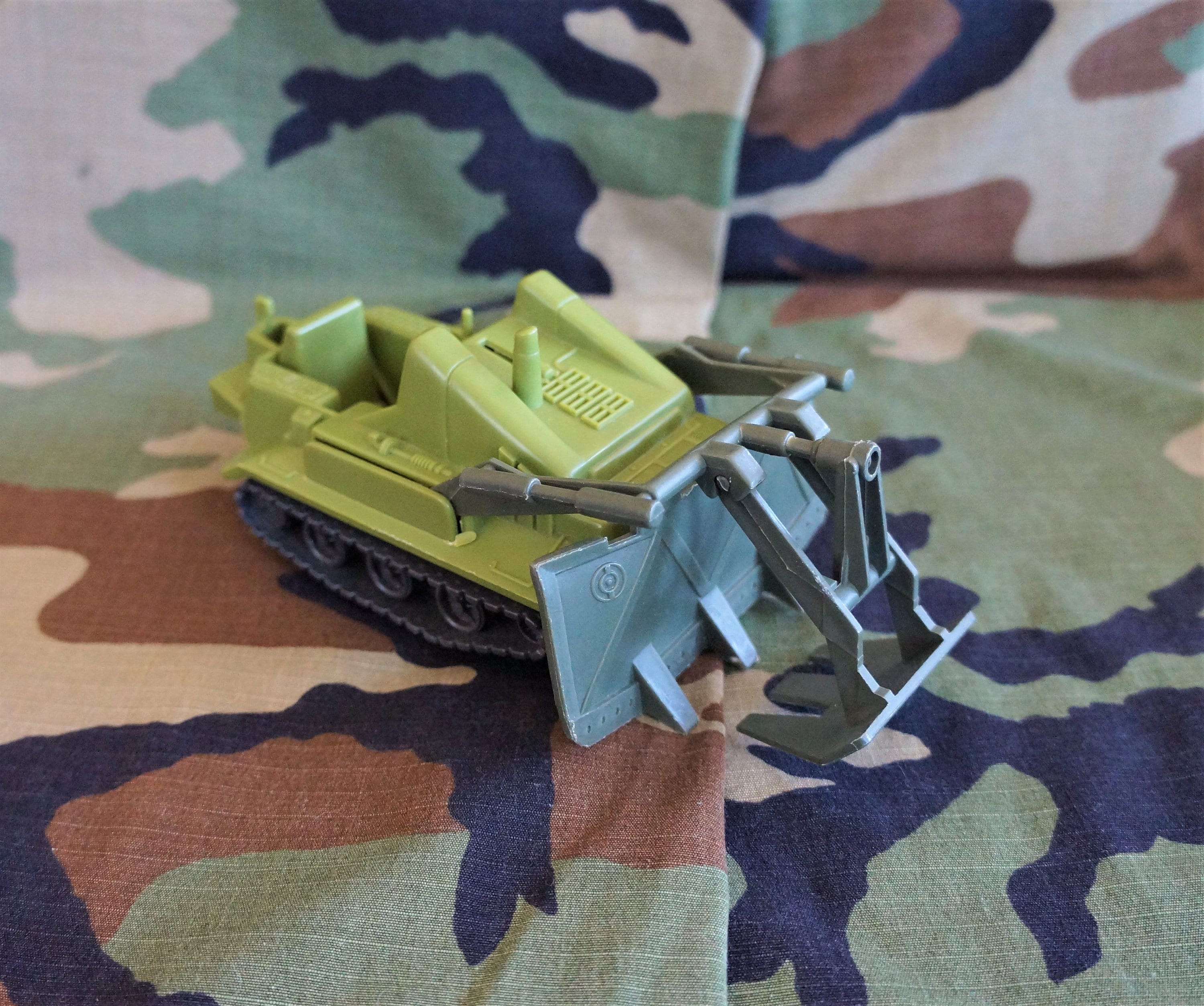 1985 GI Joe Bomb Disposal Vehicle Hasbro ARAH