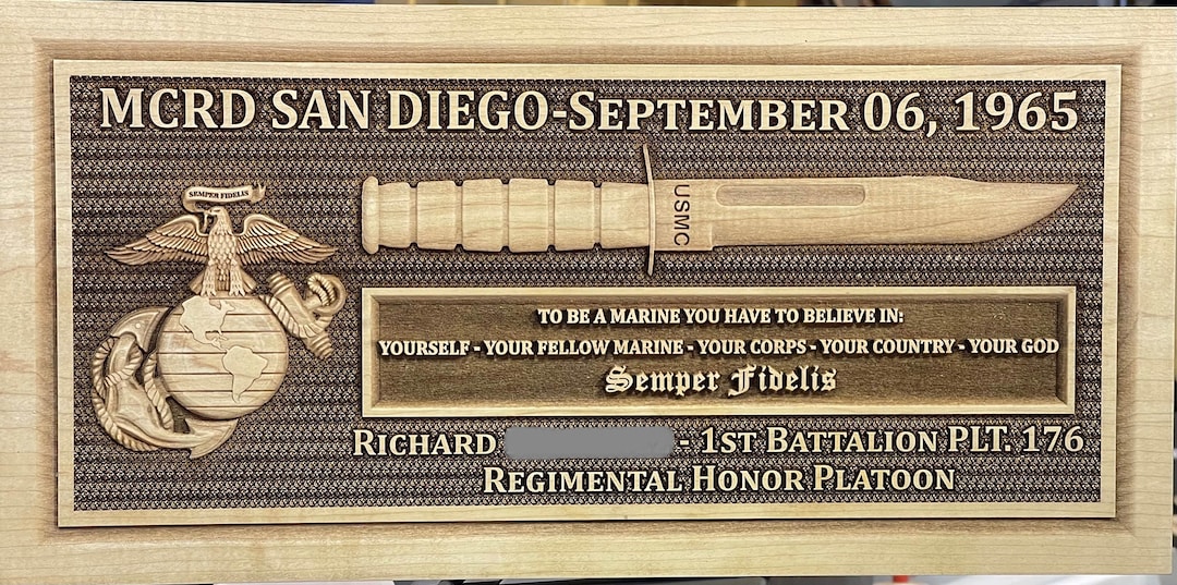 USMC KA-BAR Knife Display, Marine Corps Boot Camp Graduation Plaque ...