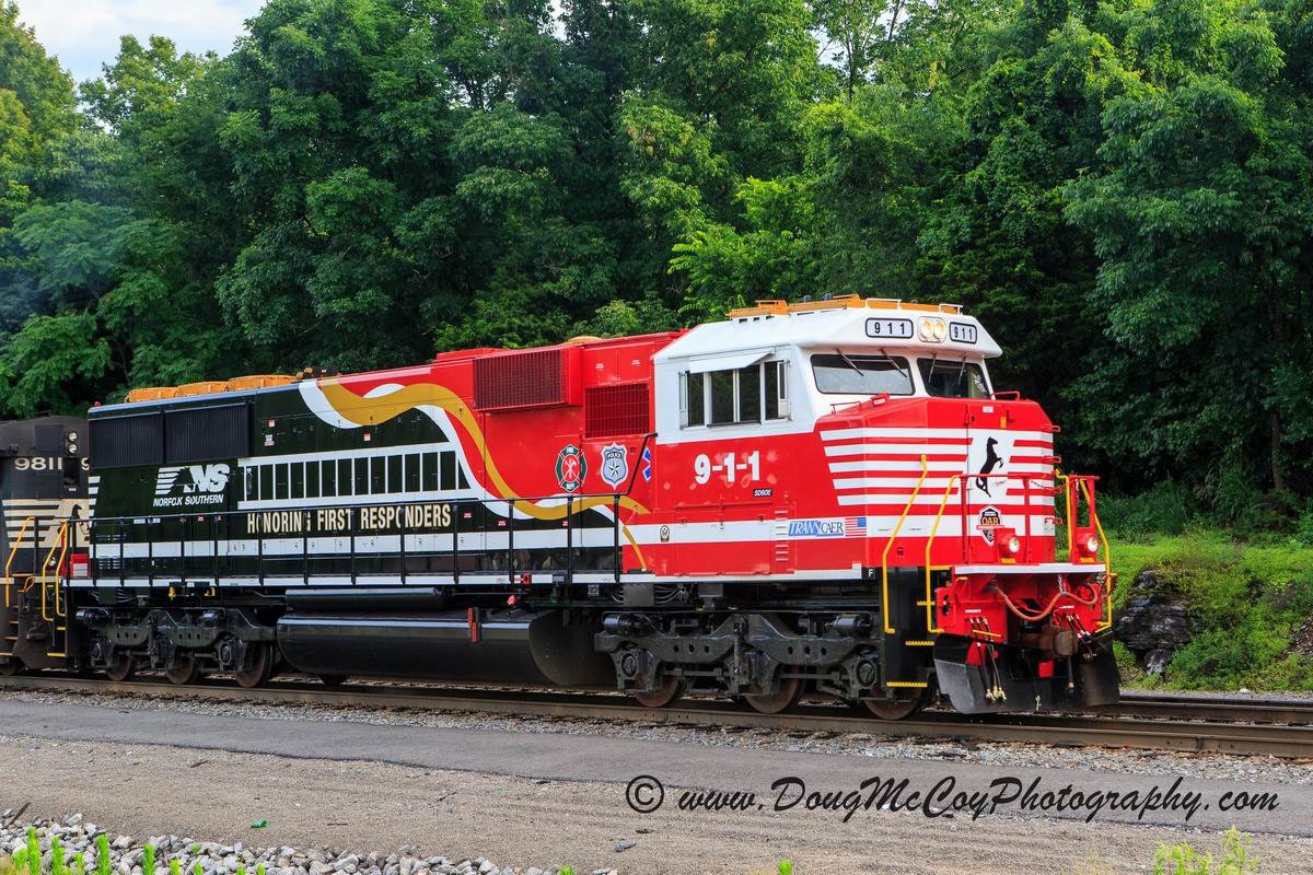 Norfolk Southern 9-1-1 Honoring First Responders Locomotive. | Etsy