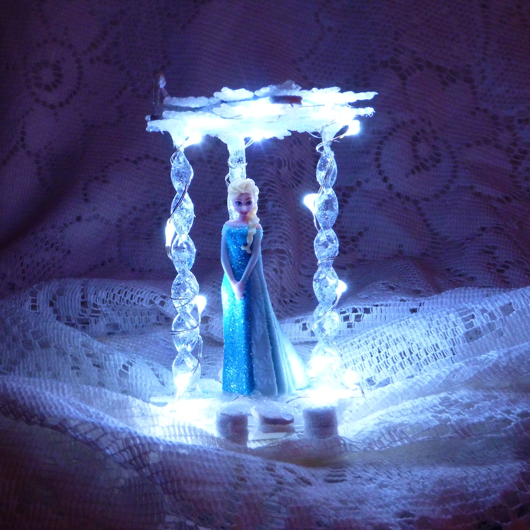 FROZEN ELSA LED Light up Enchanting Ornament Stands Alone Hangs From ...