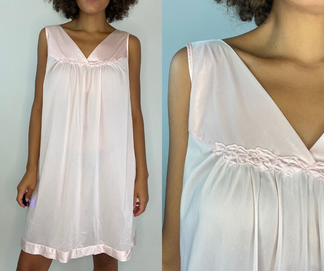 Vintage Pink Floral Nightgown. Pastel Pink Night Dress. - Etsy