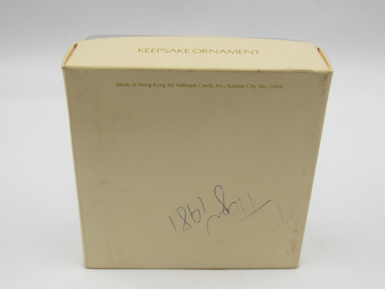 Hallmark "the Friendly Fiddler" Rabbit and Violin Ornament Dated 1981 ...