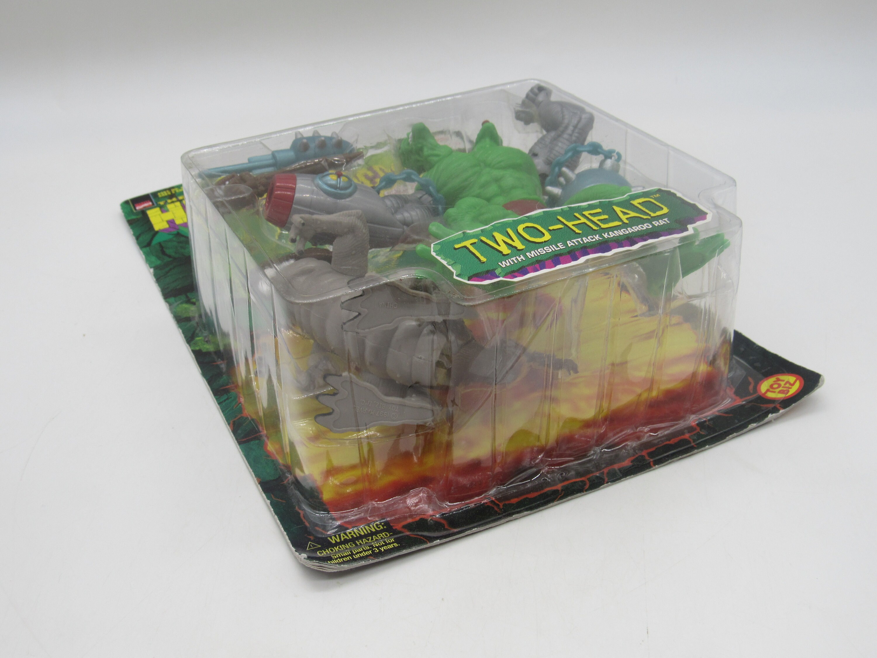 Toys Dolls & Action Figures The Incredible Hulk Outcasts Two-Head with ...