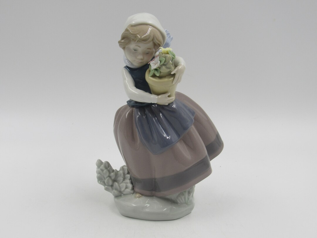 Lladro 5223 spring is Here Girl With Flower Pot Porcelain Figurine - Etsy