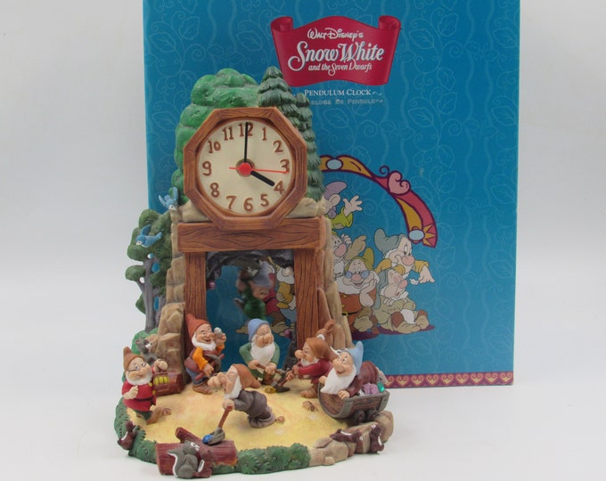 Walt Disney Snow White and the Seven Dwarfs Pendulum Clock - Etsy