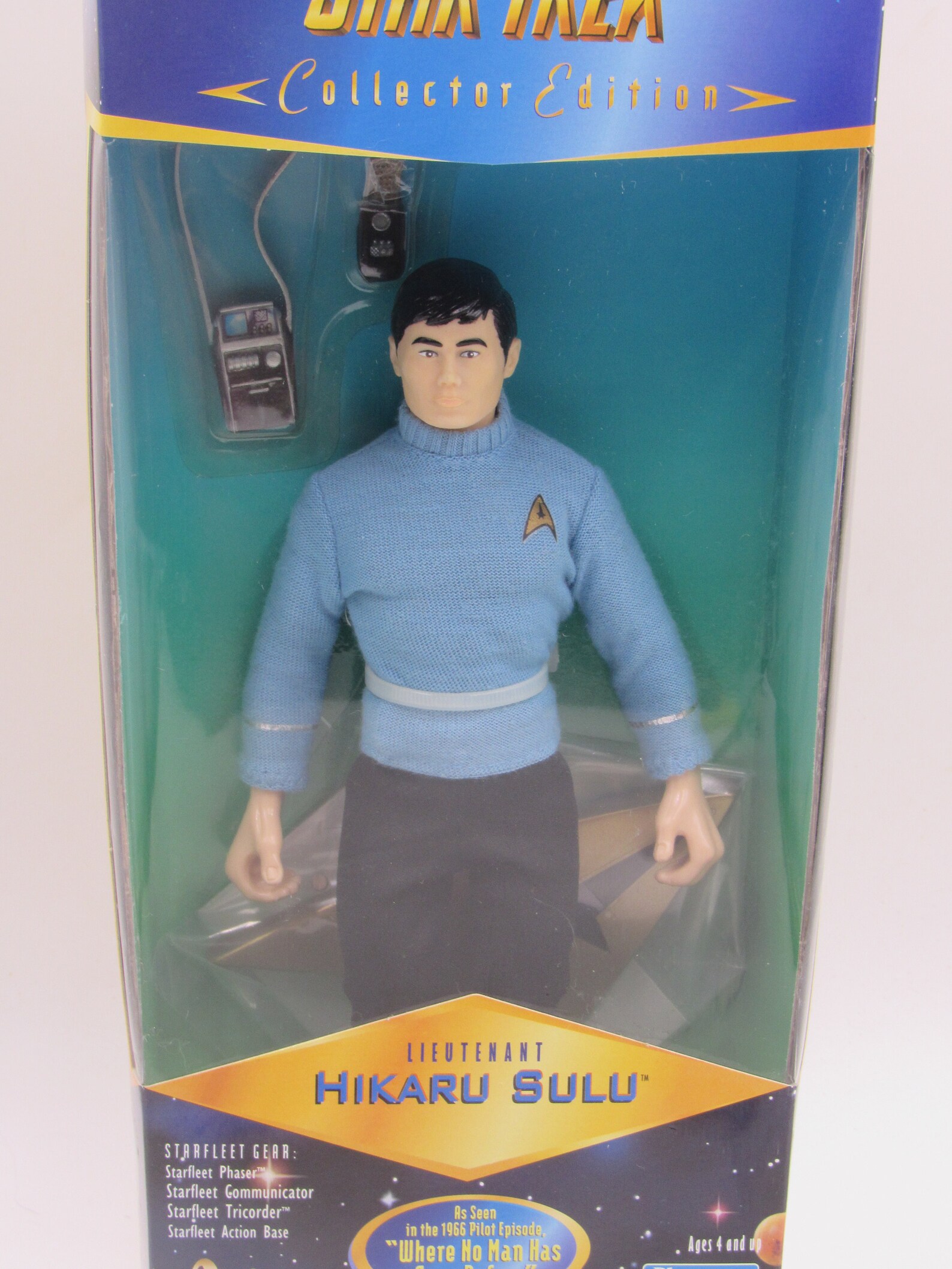 Star Trek Lieutenant Hikaru Sulu Starfleet Gear Collector Action Figure ...
