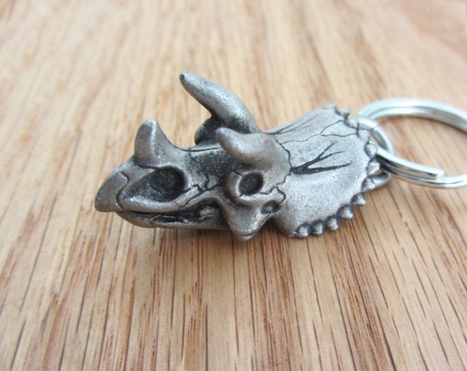 Triceratops Skull Paleontology Fossil Keychain or Zipper Pull - Etsy