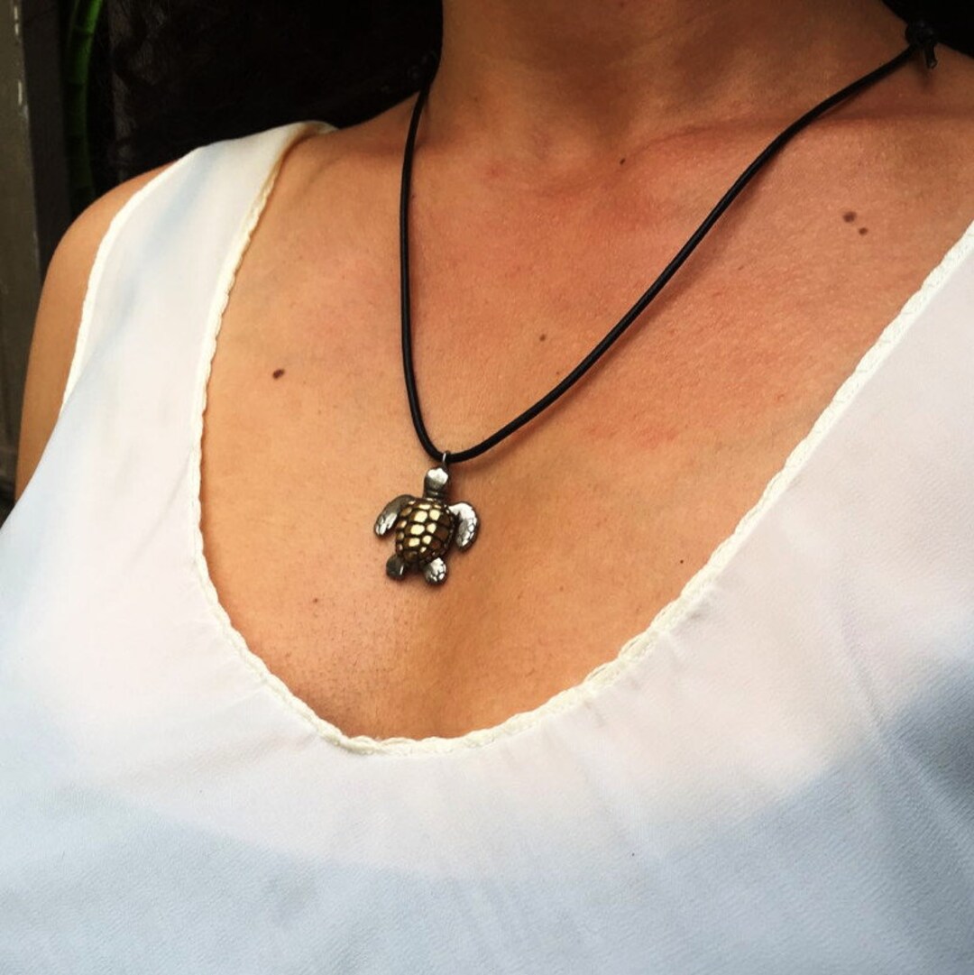 Sea Turtle Necklace - Loggerhead Turtle Pendant - Etsy