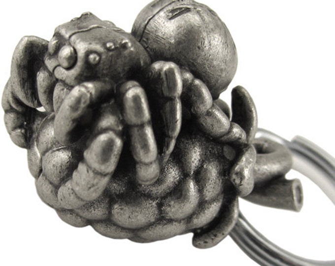 Jumping Spider Keychain Spider Anatomy, Articulating Arachnid Keychain ...