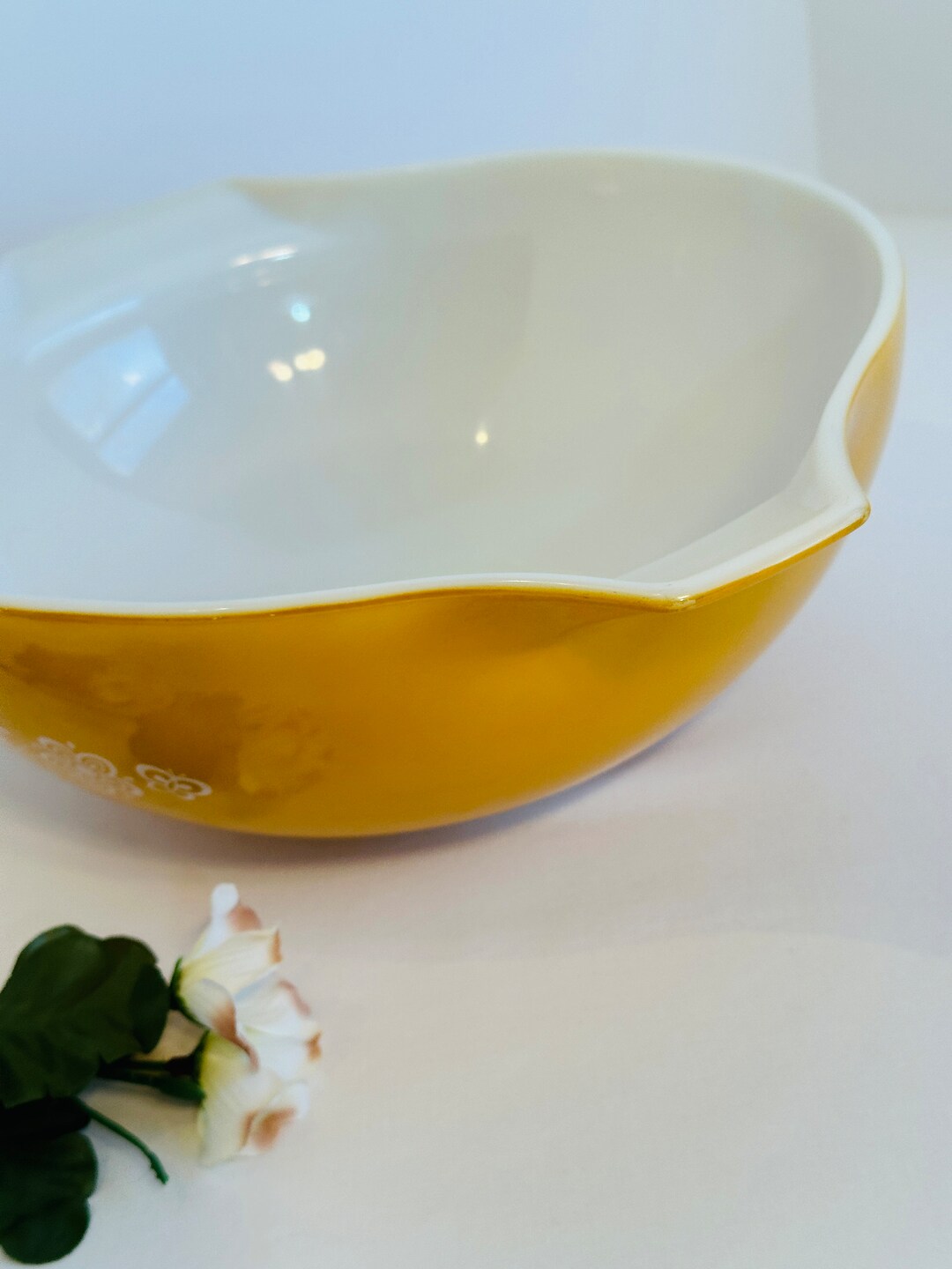 Butterfly Gold #444 Pyrex Cinderella Mixing Bowl Four Quart Bowl Extra ...