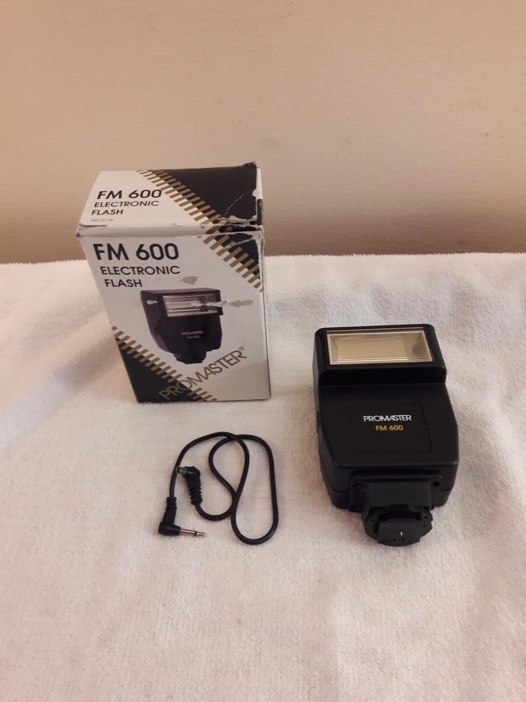 Vintage Electronic Flash Promaster FM 600 - Etsy