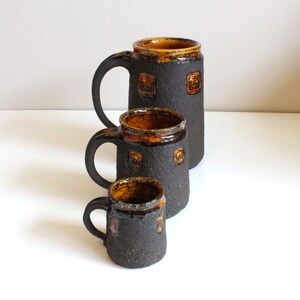 Hegnetslund Keramik Danmark Denmark Stoneware Mug Trio Steins in Three Sizes Distinctive Black ...