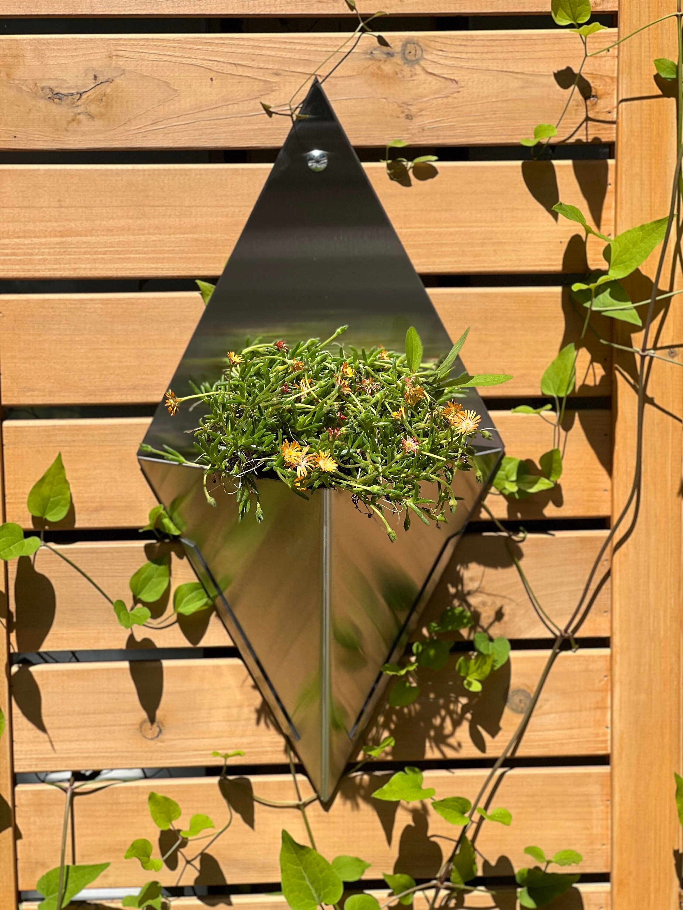 Green Wall Planters - Etsy