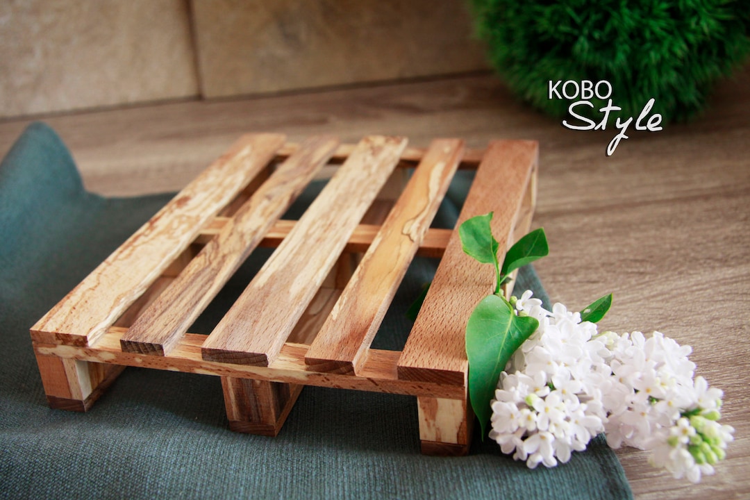 Wooden Plate, Wood Plant Stand, Wooden Platers Stands, Retro Modern ...