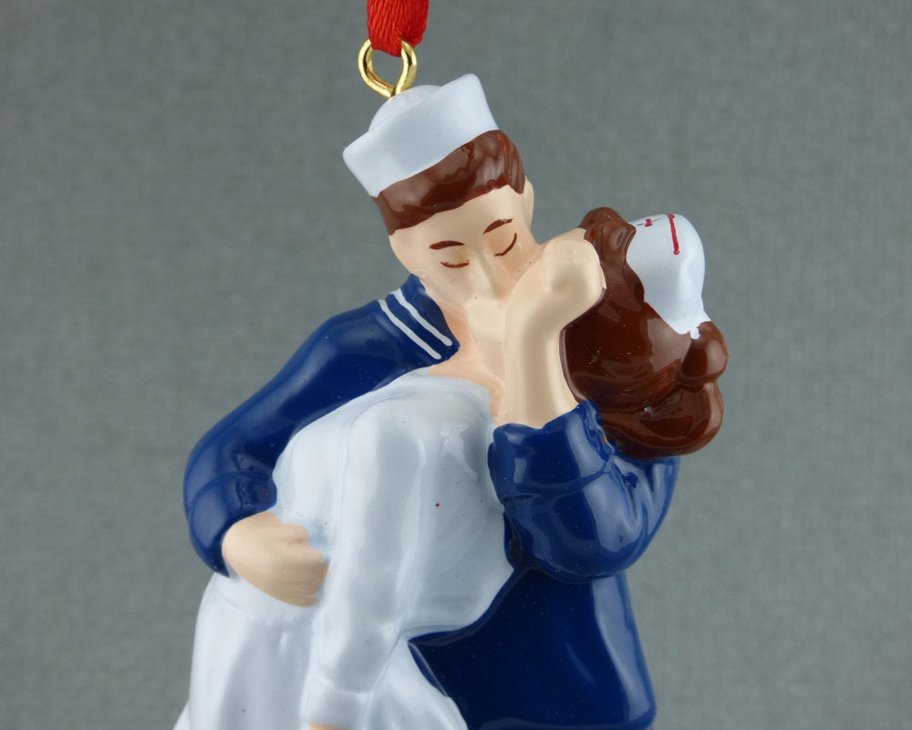 V-J Day Kissing Couple Personalized Ornament Sailor and - Etsy