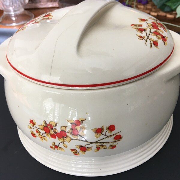 Universal Pottery - Etsy