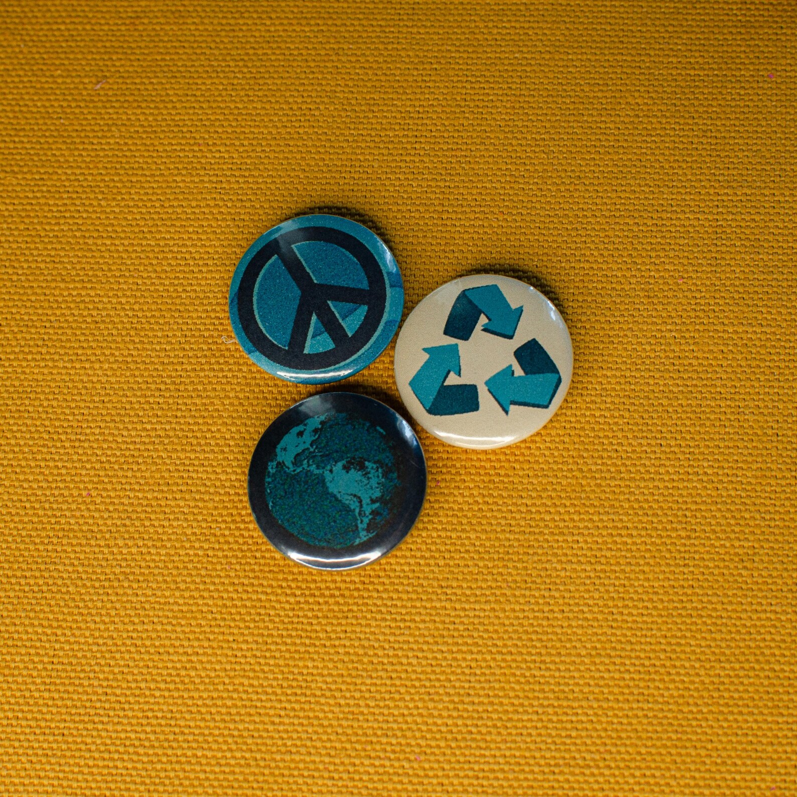 Peace, Earth and Recycle 3 Pack Small Button Pins 1 Inch-25mm - Pinback ...