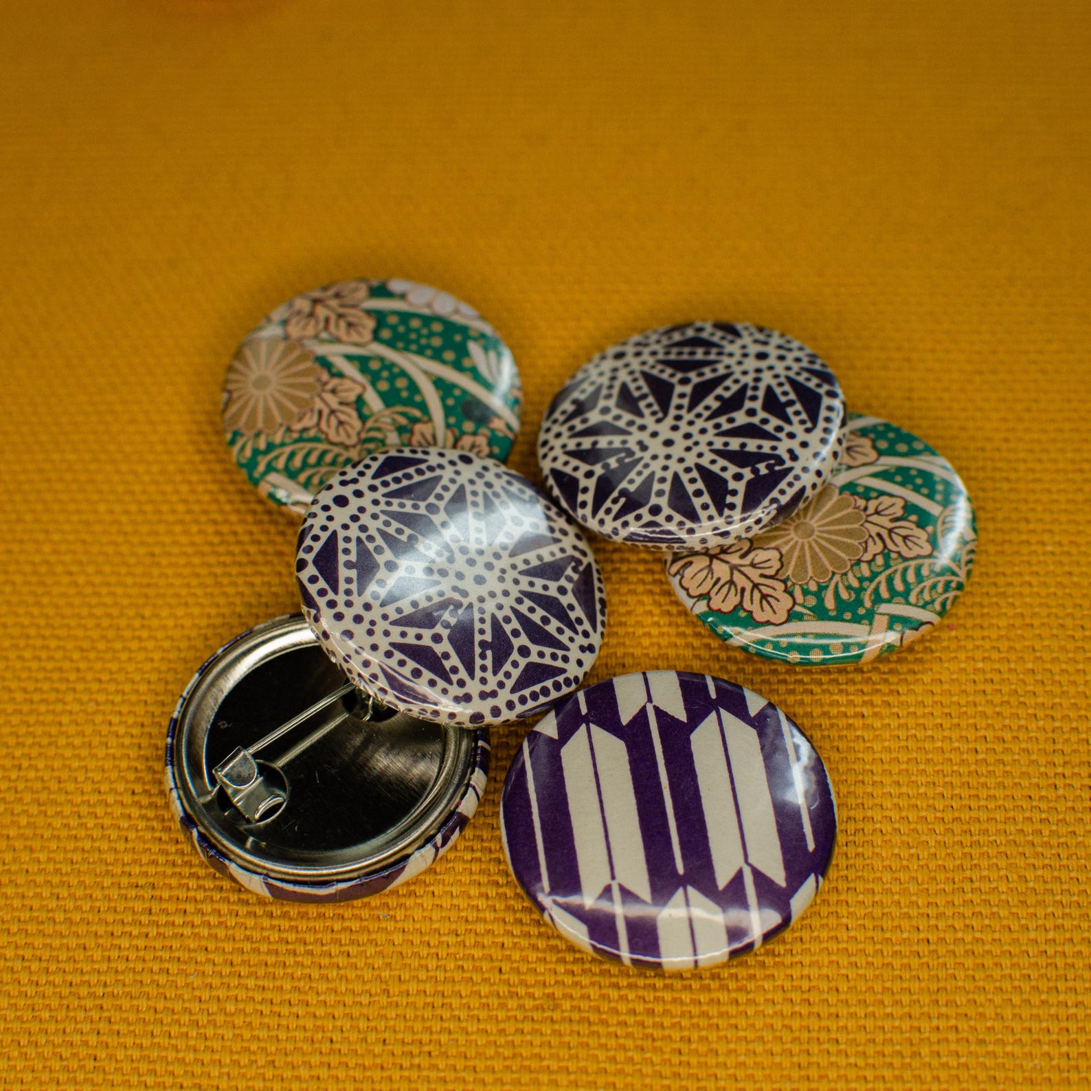 Vintage Style Button Pins Origami Print - 3 Pack - 1 Inch - 25mm ...