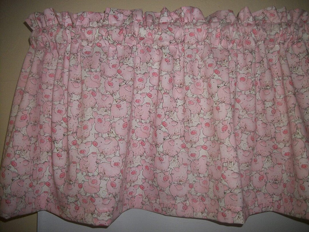 Pink Baby Pigs Farm Animals Farmhouse Country Kitchen Fabric Window ...