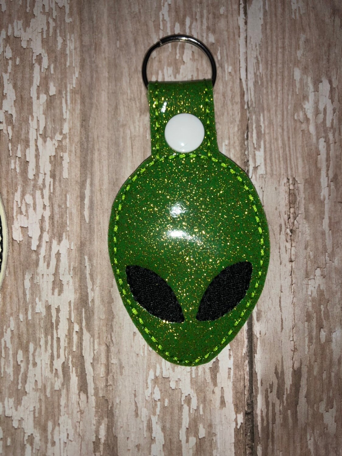Alien Keyfob Keychain Key Chain Glow in the Dark Area 51 | Etsy