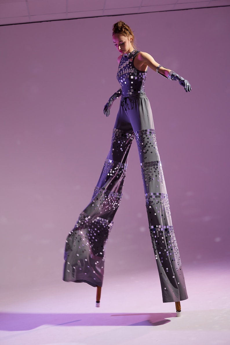 Sequin Silver Mirror Stilt Walker/ Female Mirror Dress / Christmas ...