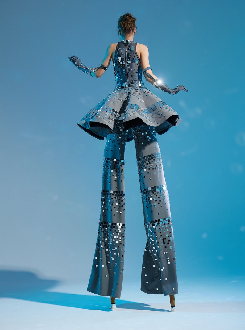 Sequin Silver Mirror Stilt Walker/ Female Mirror Dress / Christmas ...