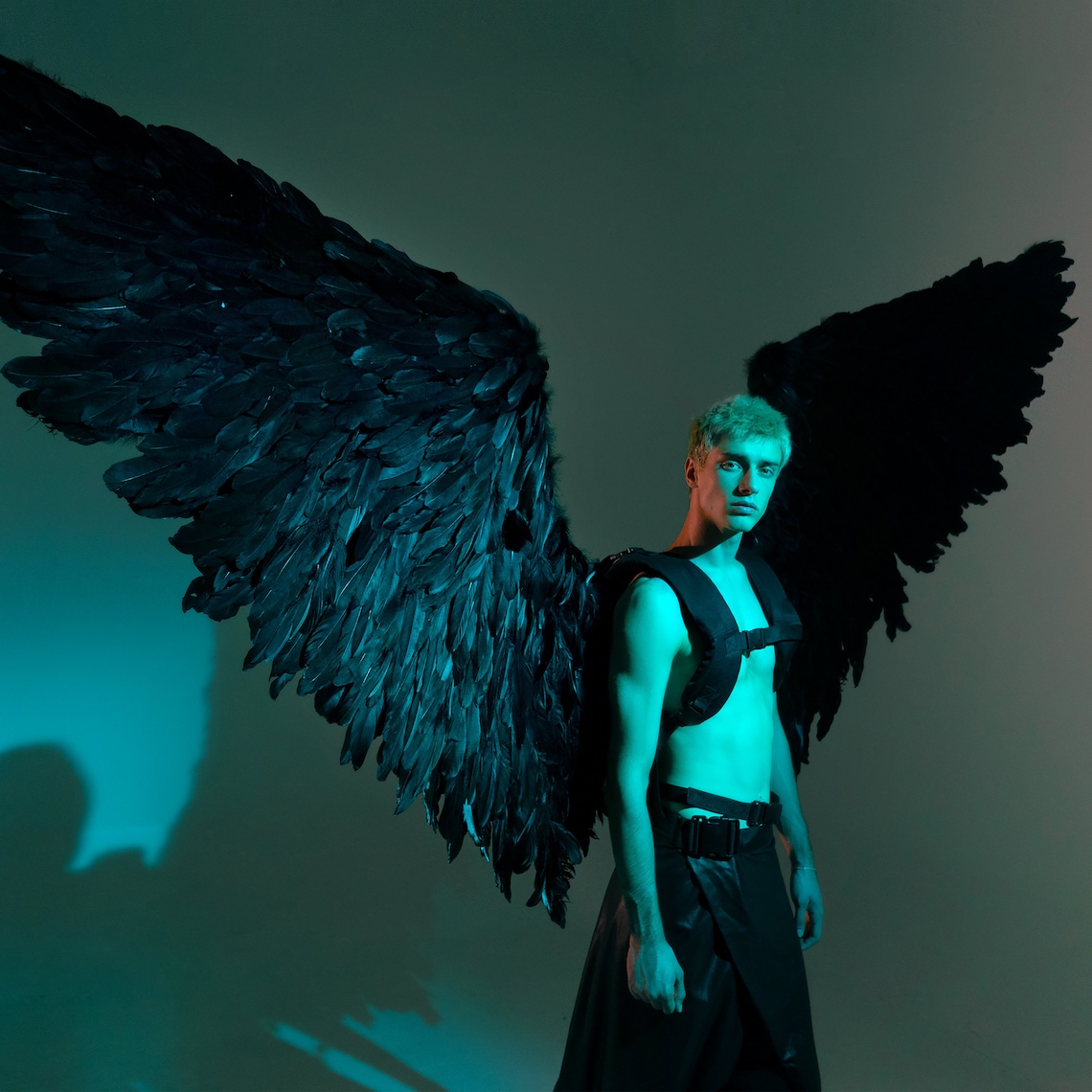 Black Mechanical Feather Wings / Raven Cosplay Wings / Feather - Etsy