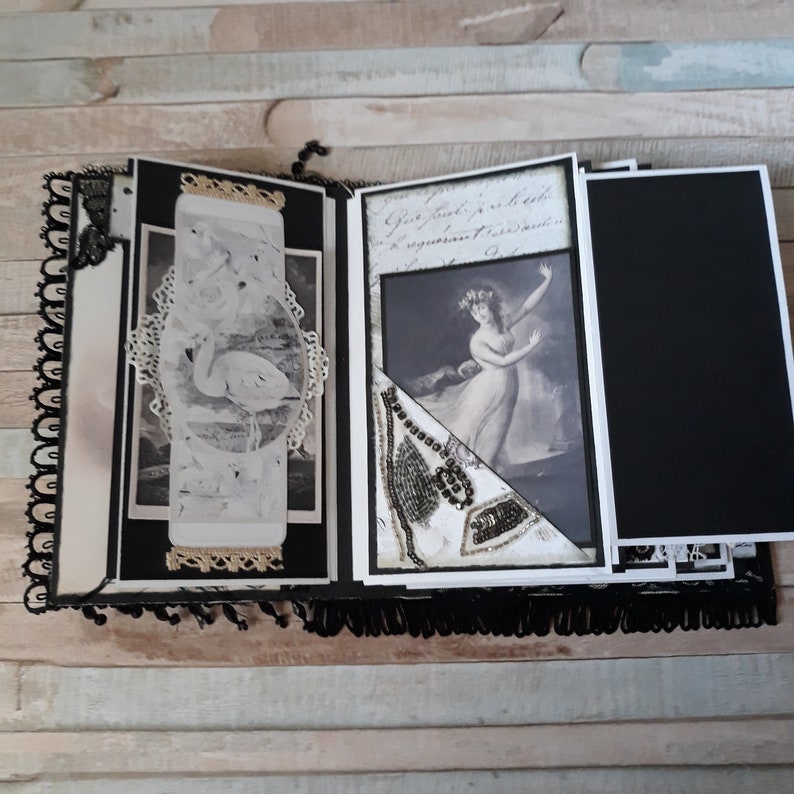 Black and White Cascading Mini Album - Etsy