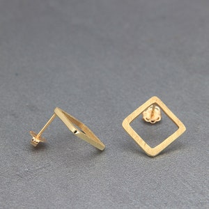 Square Gold Earrings | Brushed 14K Gold Square Earrings | Classic ...