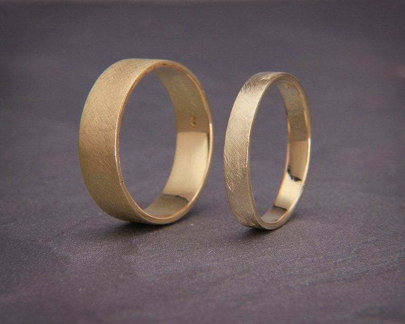 Solid Gold Rustic Wedding Bands Set | His and Hers Handmade Rings Set ...