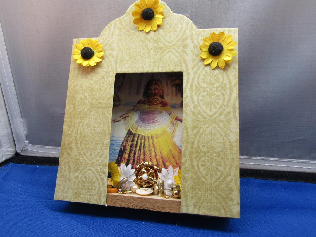 Oshun, Ochun Altar, Shrine, Orishas, - Etsy