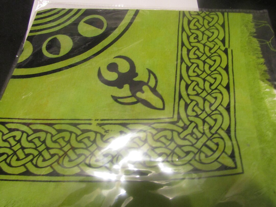 Goddess Labyrinth Altar Cloth - Etsy