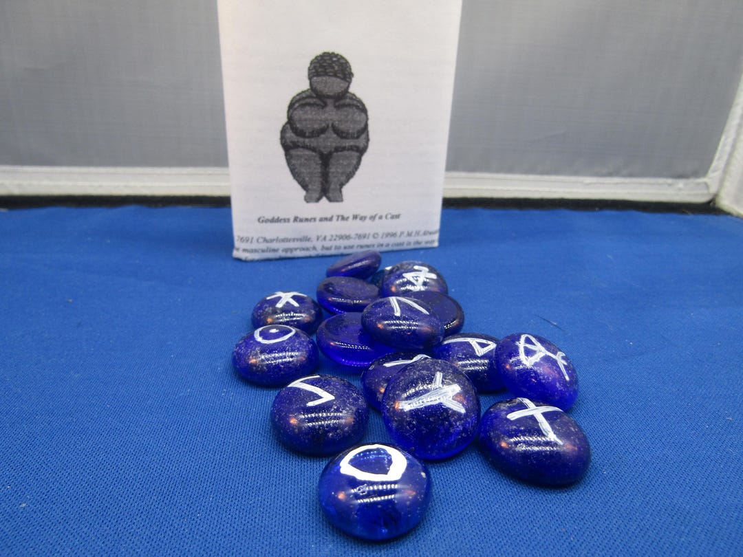 Divination, Goddess Runes and How to Cast - Etsy
