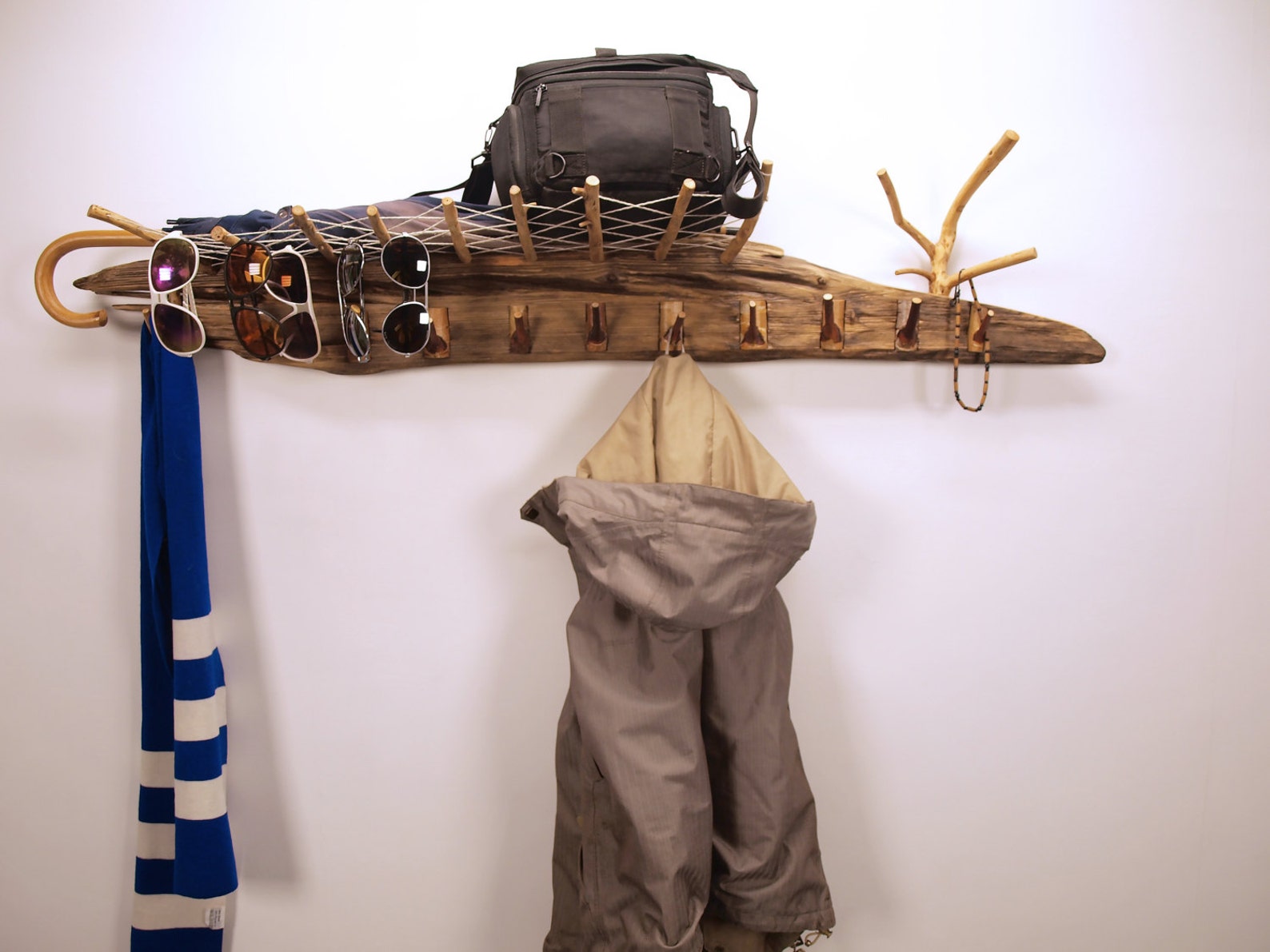 Shelf Coat Rack, Driftwood Shelf Hanger With Linen Thread, Rustic Coat ...