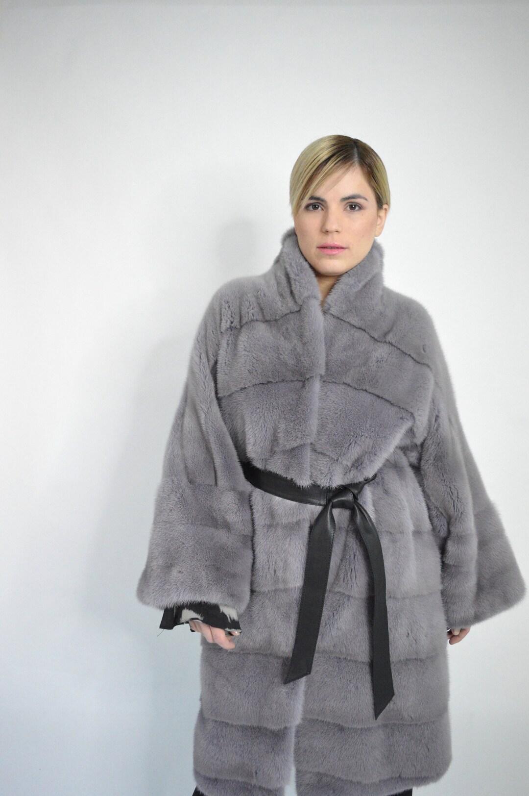Real Grey Mink Fur Coat, Lilac Mink Fur Stroller, Stunning Full Skin ...