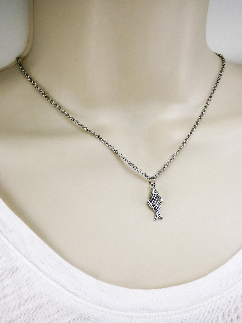Silver Fish Necklace Fishing Jewelry Outdoor Necklace - Etsy