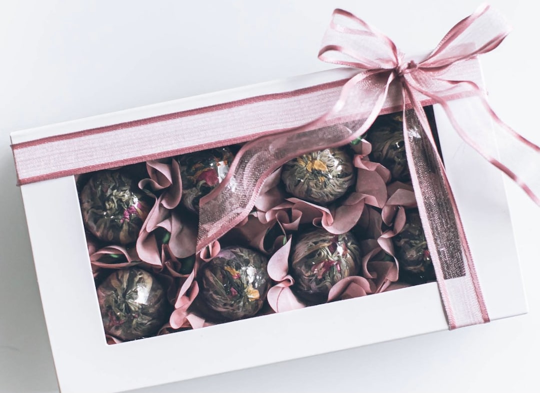 Blooming Tea Gift Set: Hand-sewn Green Tea, Jasmine & Fruit (8pc) - Etsy