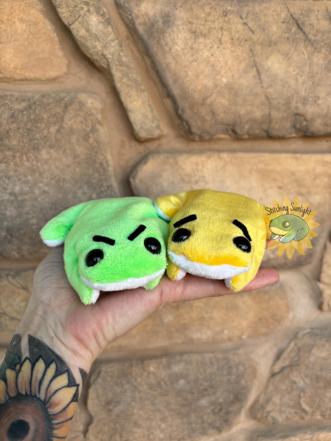 Eyebrow Frog Plush// Cranky Plushie// Pocket Frog// Bean Bag Frog - Etsy