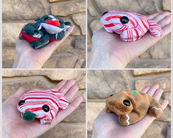 Mini Holiday Themed Frog Plush// Mini Pocket Frog// Bean Bag Frog ...